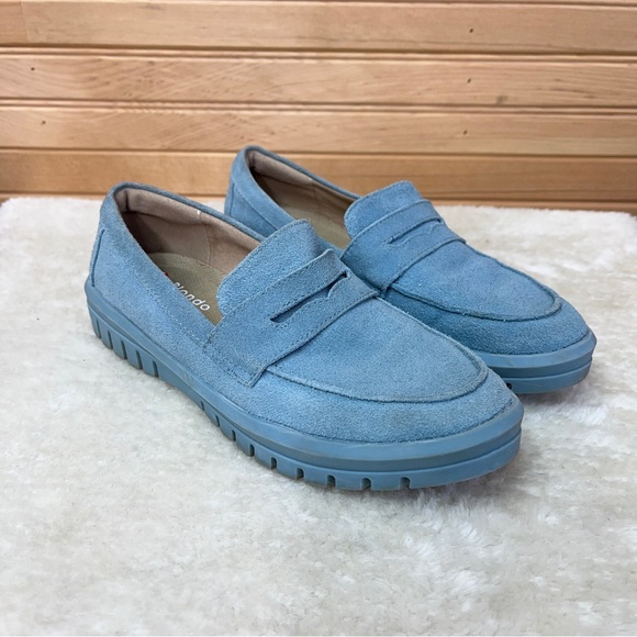 Blondo | Shoes | 32 Blondo Frey Light Blue Waterproof Suede Loafer ...